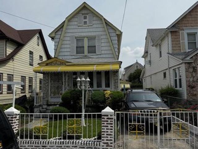 109 29 th St, Queens Village, NY 11412