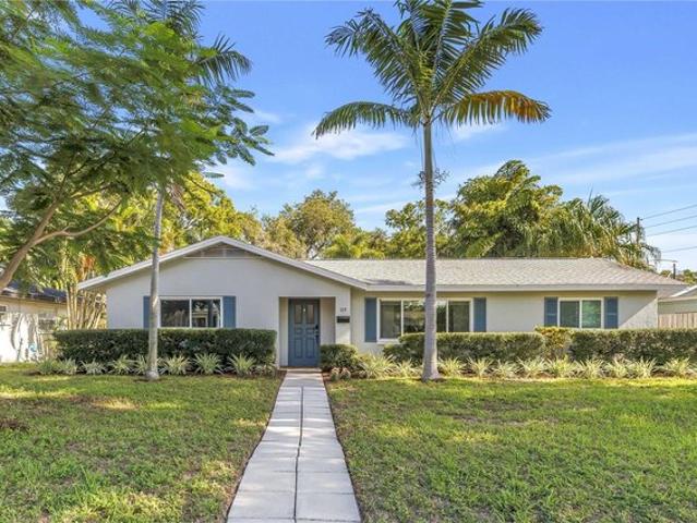 109 34th Ave N, Saint Petersburg, FL 33704