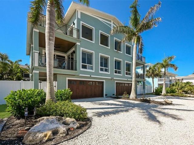 109 6th St N Unit A, Bradenton Beach, FL 34217