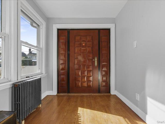 109 73 th Street