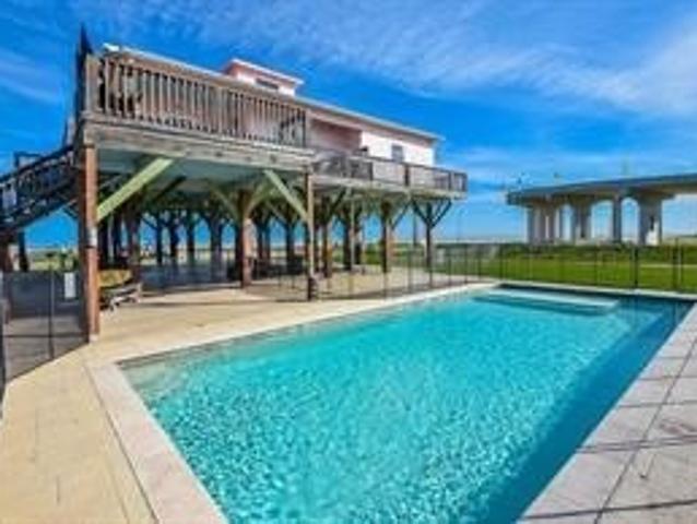 109 County Road 230, Sargent, TX 77414