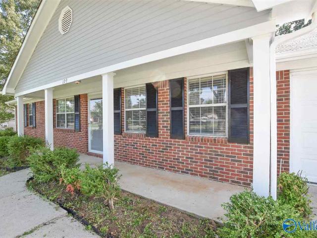 109 Covecrest Drive