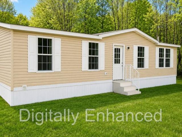 109 Coburn St, Auburn, ME 04210