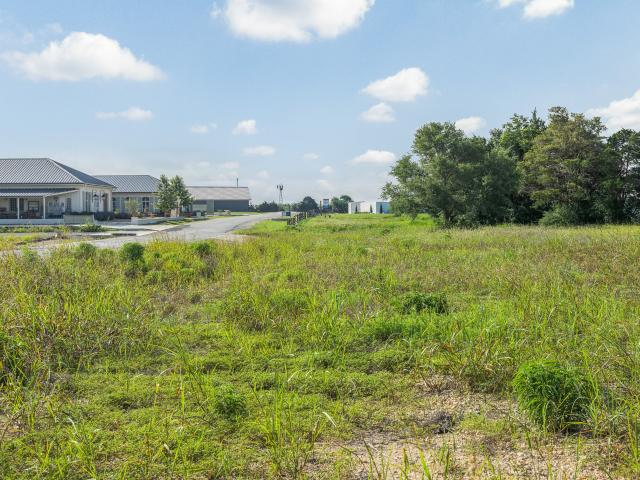 109 Compound Lane