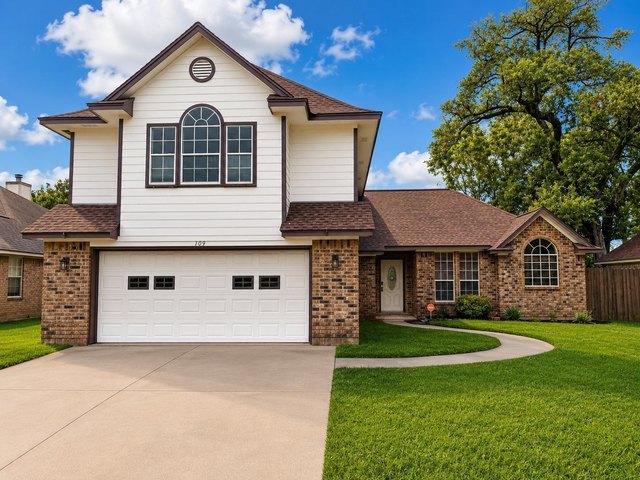 109 Concord Ave, Clute, TX 77531