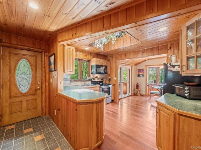 109 Canal Road