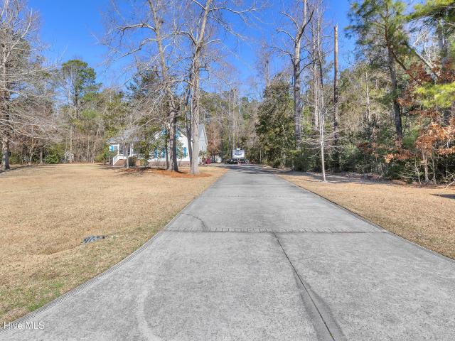 109 Candlewood Drive