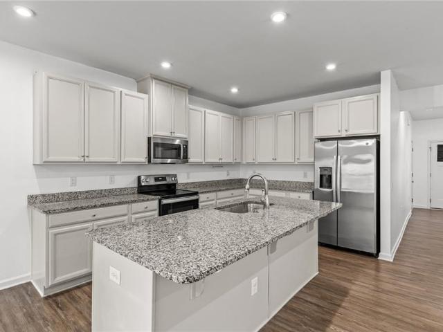 109 Capeside CT