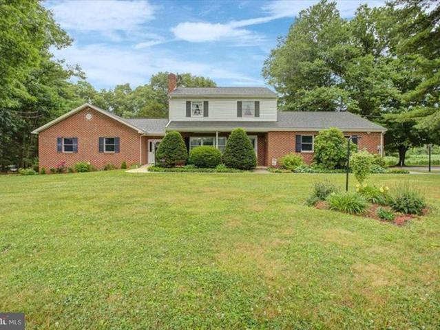 109 Capitol Hill Rd, Dillsburg, PA 17019