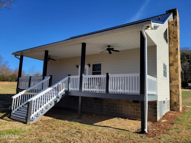 109 Carey Lane