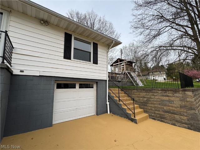 109 Carroll Drive