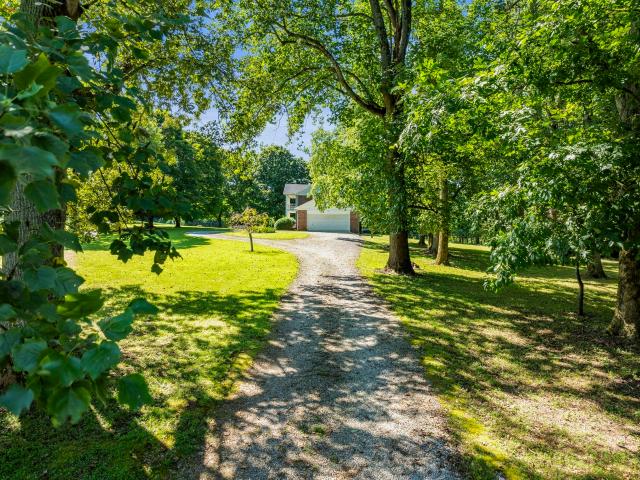 109 Carter Farris Ln