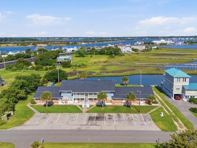 109 Cedar Ln Apt 4, Cedar Point, NC 28584