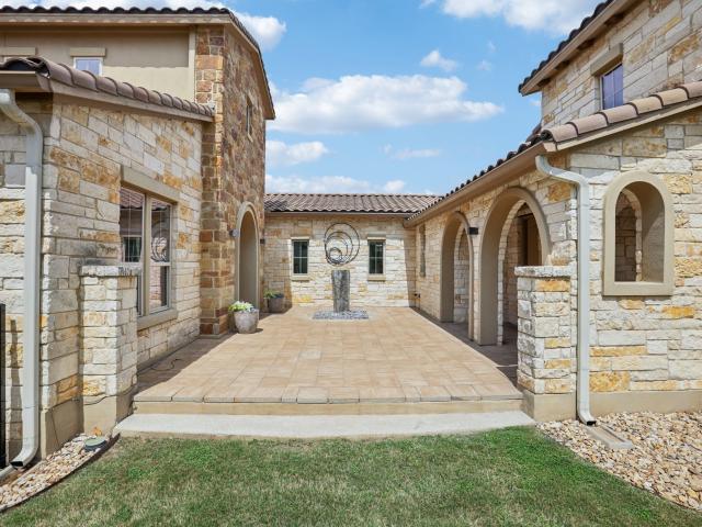109 Charmstone Ln, Georgetown, TX 78628 | MLS #6908
