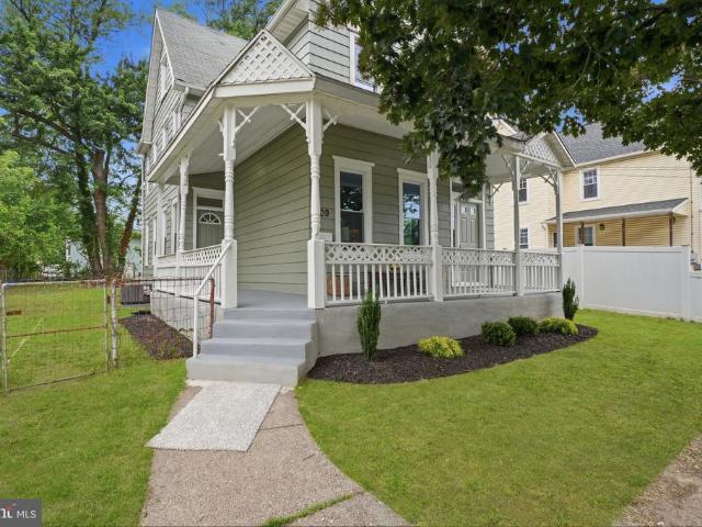 109 Chestnut Avenue