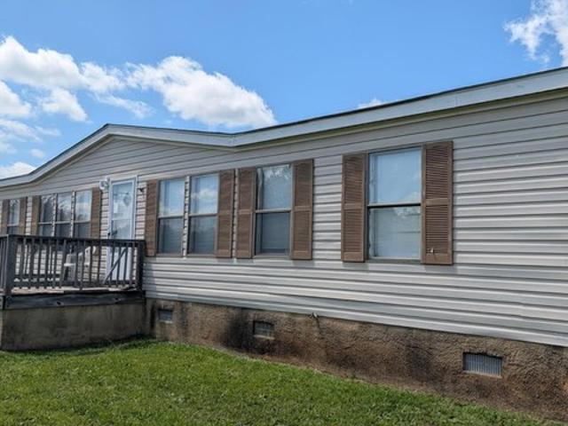 109 Crestmont Ct, Byron, GA 31008