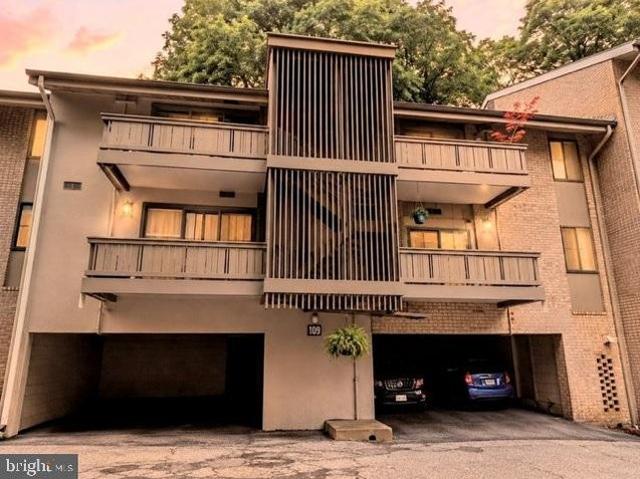 109 Cross Keys Rd Unit R109F, Baltimore, MD 21210