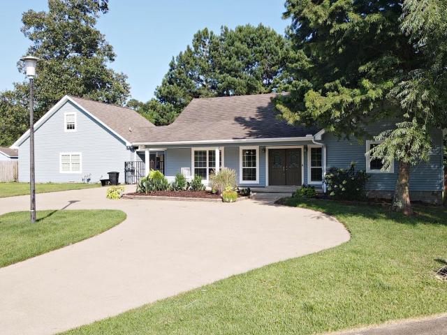 109 Cypress Court