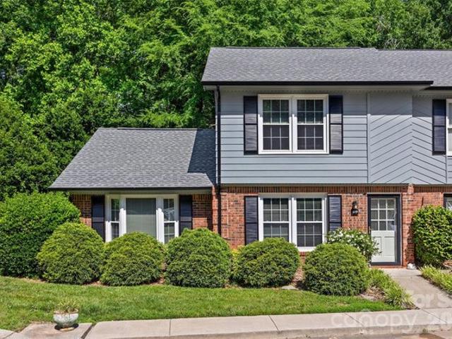 109 Angela Ct, Fort Mill, SC 29715