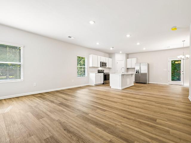 109 Airdale Drive
