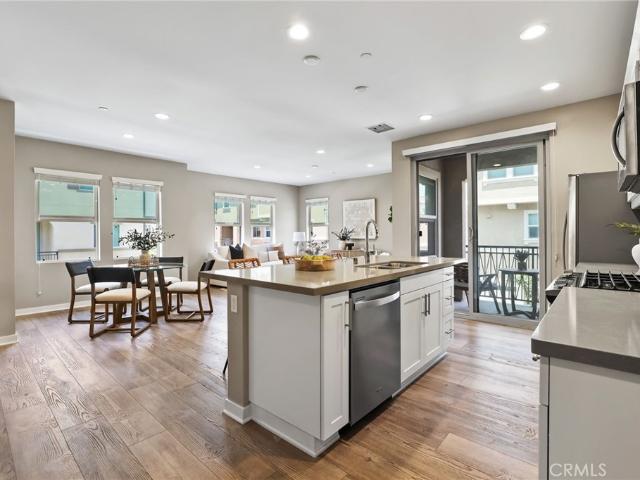 109 Alder Ridge, Lake Forest, CA 92610 | MLS #OC26091 | Compass