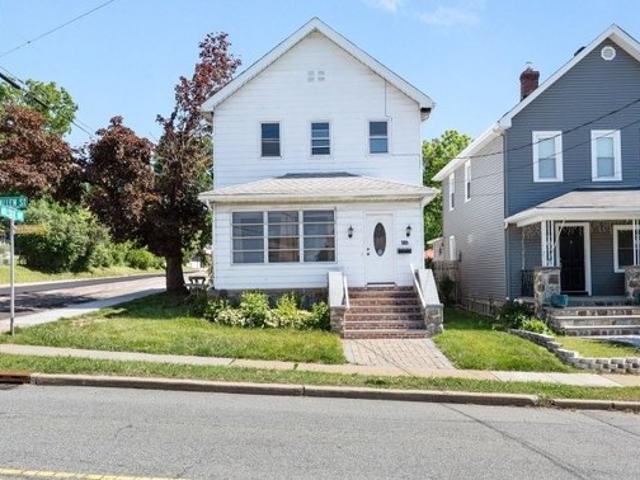 109 Allen St, Netcong, NJ 07857