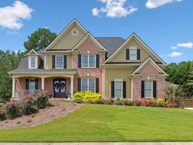109 Applewood Ln, Acworth, GA 30101