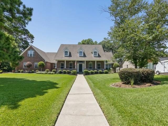109 April Point Pl, Conroe, TX 77356