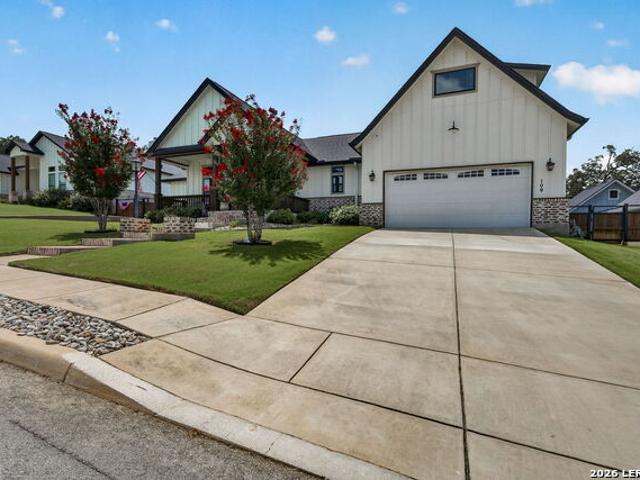 109 Bayberry Ct