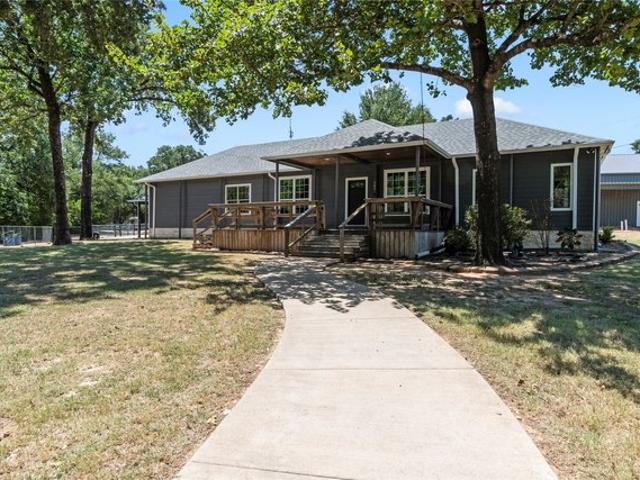 109 Bayview St, Gun Barrel City, TX 75156