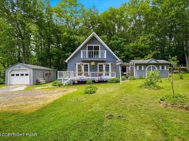 109 Bird Pl, Elmhurst Township, PA 18444