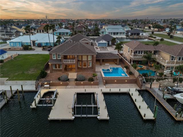 109 Bluefish Court
