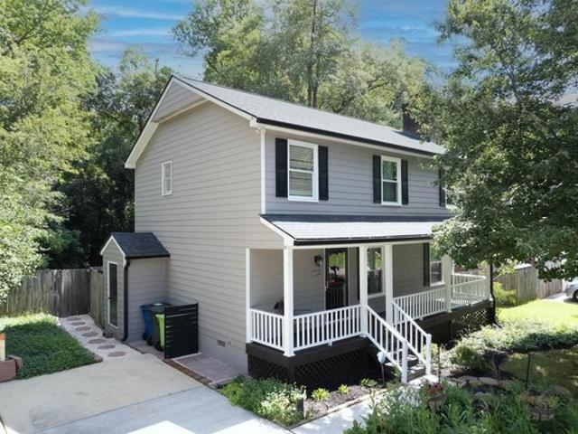 109 Burkwood Ln, Raleigh, NC 27609