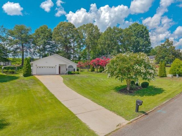 109 Golden Springs Lndg, Liberty, SC 29657