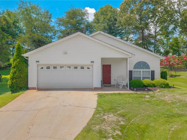 109 Golden Springs Lane