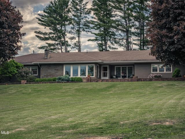 109 Golf Course Road