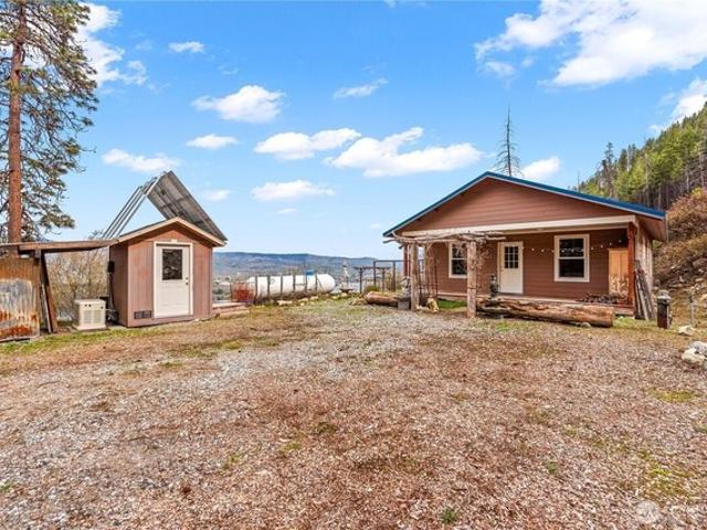 109 Granite Falls Rd, Chelan, WA 98816