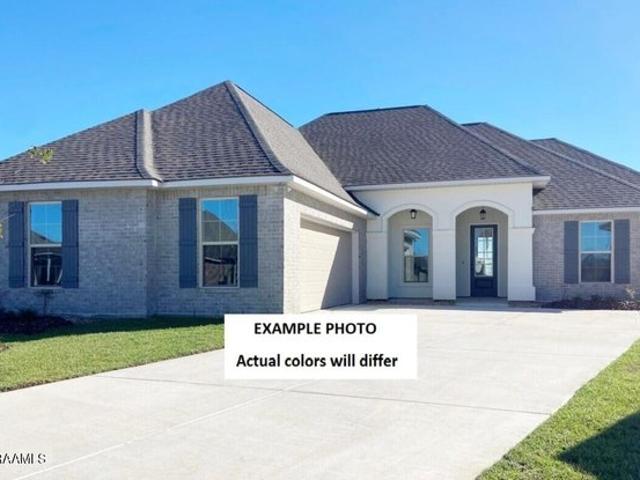 109 Grimmon Rd, Youngsville, LA 70592