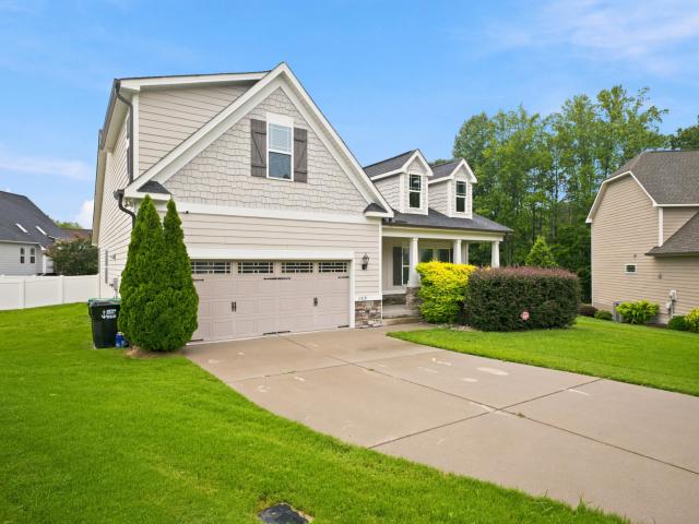 109 Dandy Flush Court