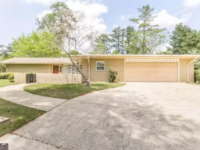 109 Deerwood Cir, Warner Robins, GA 31088 MLS 10493376