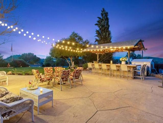 109 Dryden St, Thousand Oaks, CA 91360
