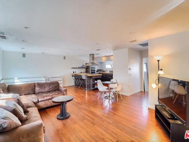 109 Dudley Avenue