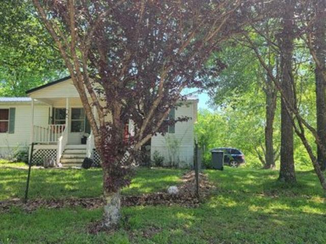 109 Durbin Ln, Parsons, TN 38363