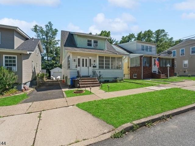 109 E 4th St, Clifton, NJ 07011