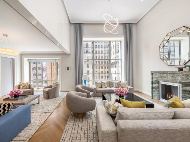 109 E 79TH Street 12W