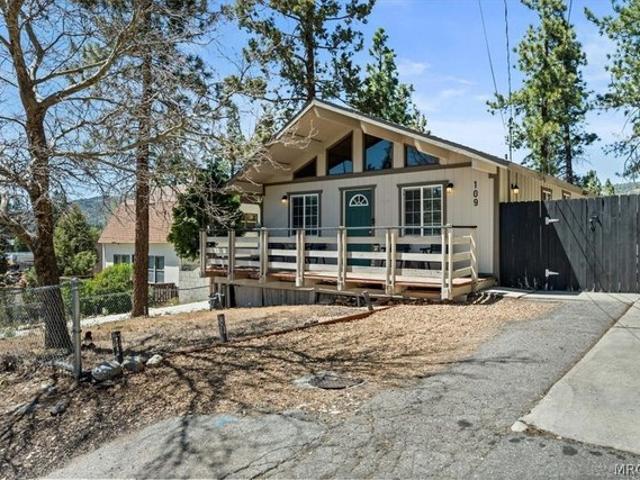 109 E Country Club Blvd, Big Bear City, CA 92314
