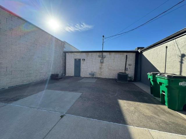 109 E Fate Main Place