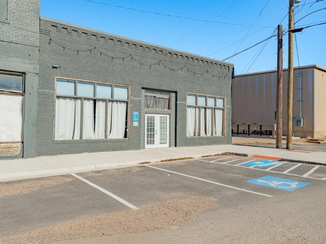 109 E Gonzales Avenue