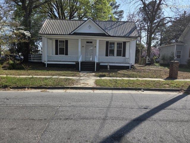 109 E Grainger Ave, Kinston, NC 28501