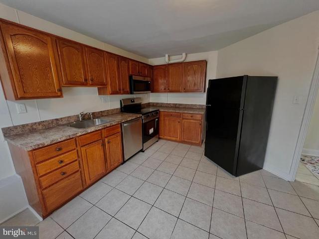 109 E Main Street # 2
